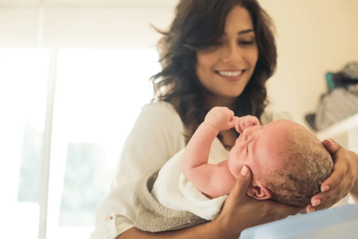 O que é Shantala: conheça os benefícios da massagem para bebês - Blog ...
